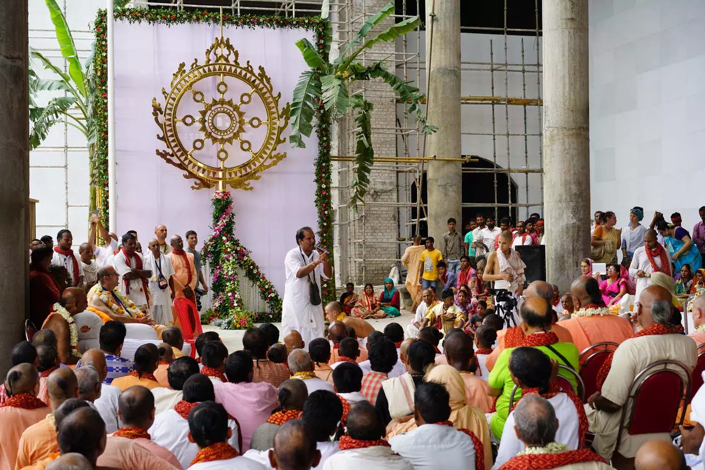 TOVP Chakra Installation a Milestone Event - Temple of the Vedic ...